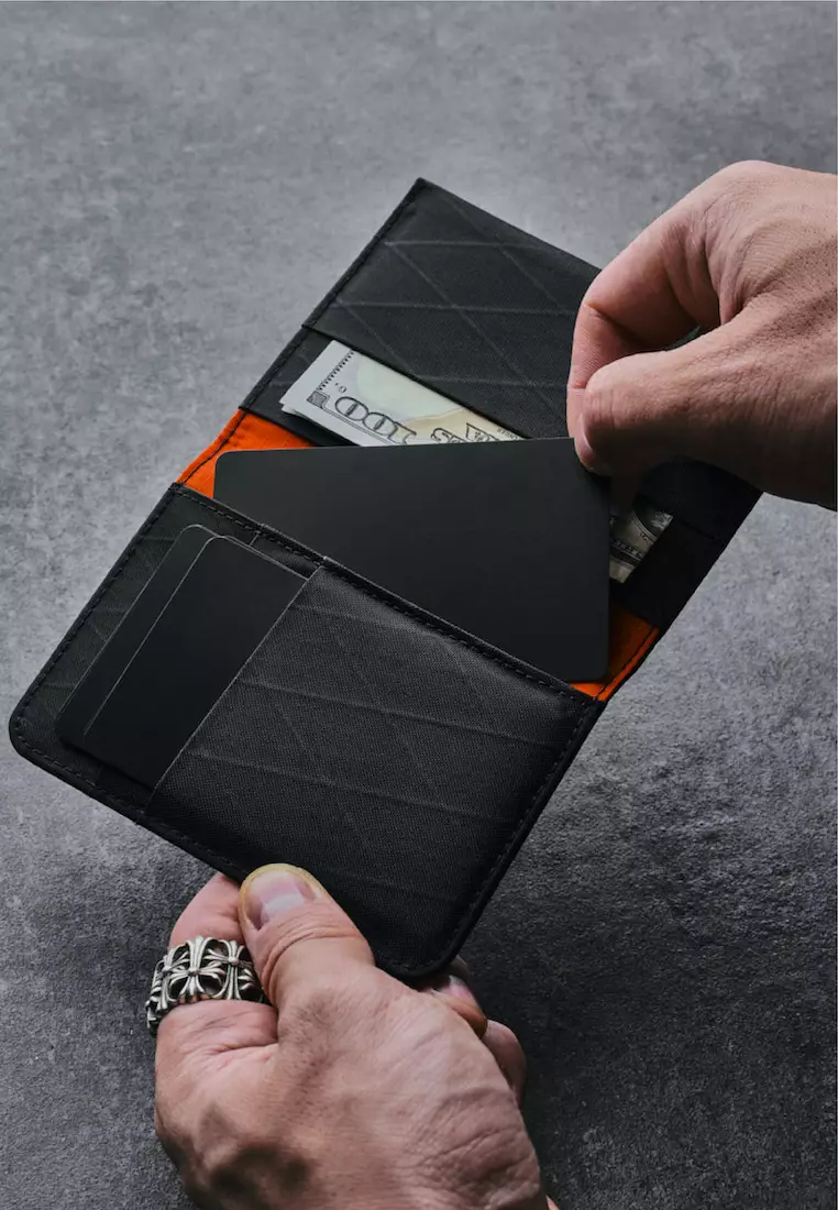 Jual Alpaka Alpaka ARK Bifold Wallet - Black VX21 Original 2025 ...