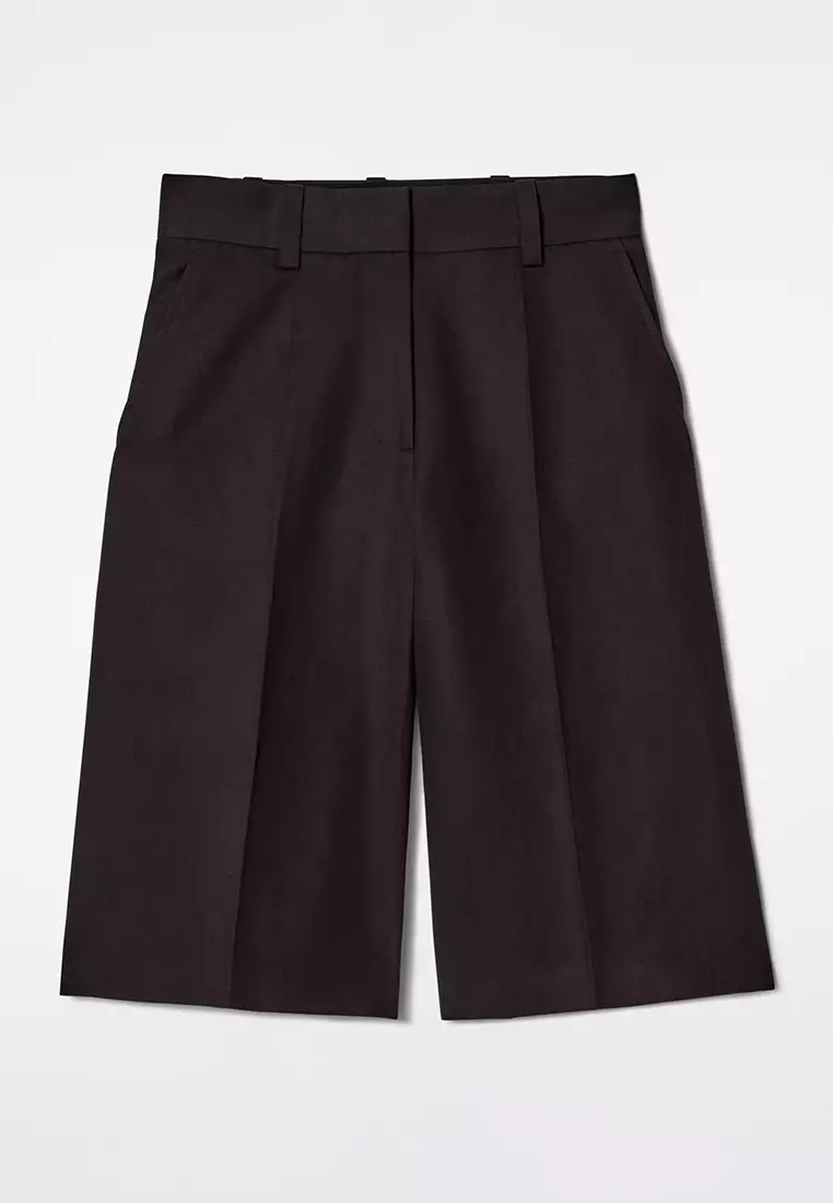 Buy COS Tailored Linen-Blend Longline Shorts 2025 Online | ZALORA ...