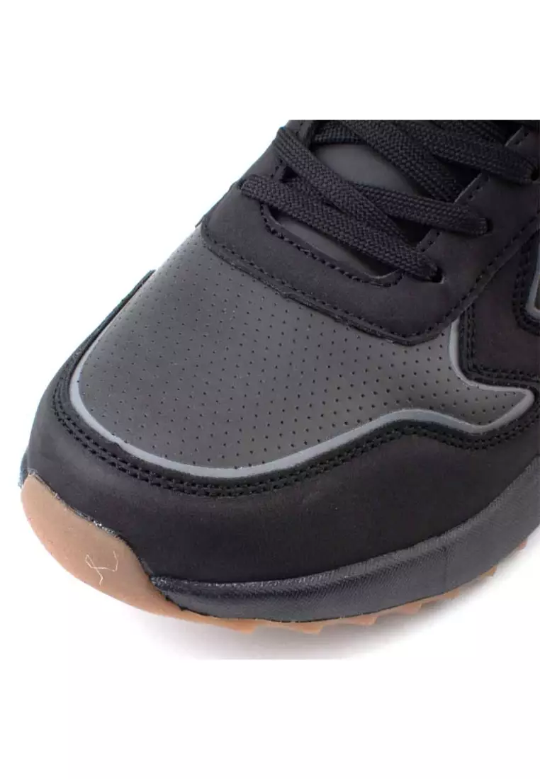 Buy LARRIE LARRIE Men Black Lace Up Outdoor Sneakers Online | ZALORA ...