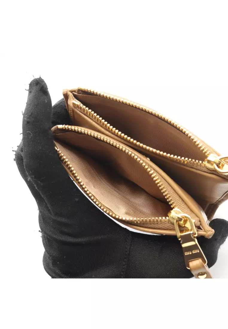 Miu Miu Pre-Loved MIU MIU MATELASSE matelasse Bi-fold wallet leather ...