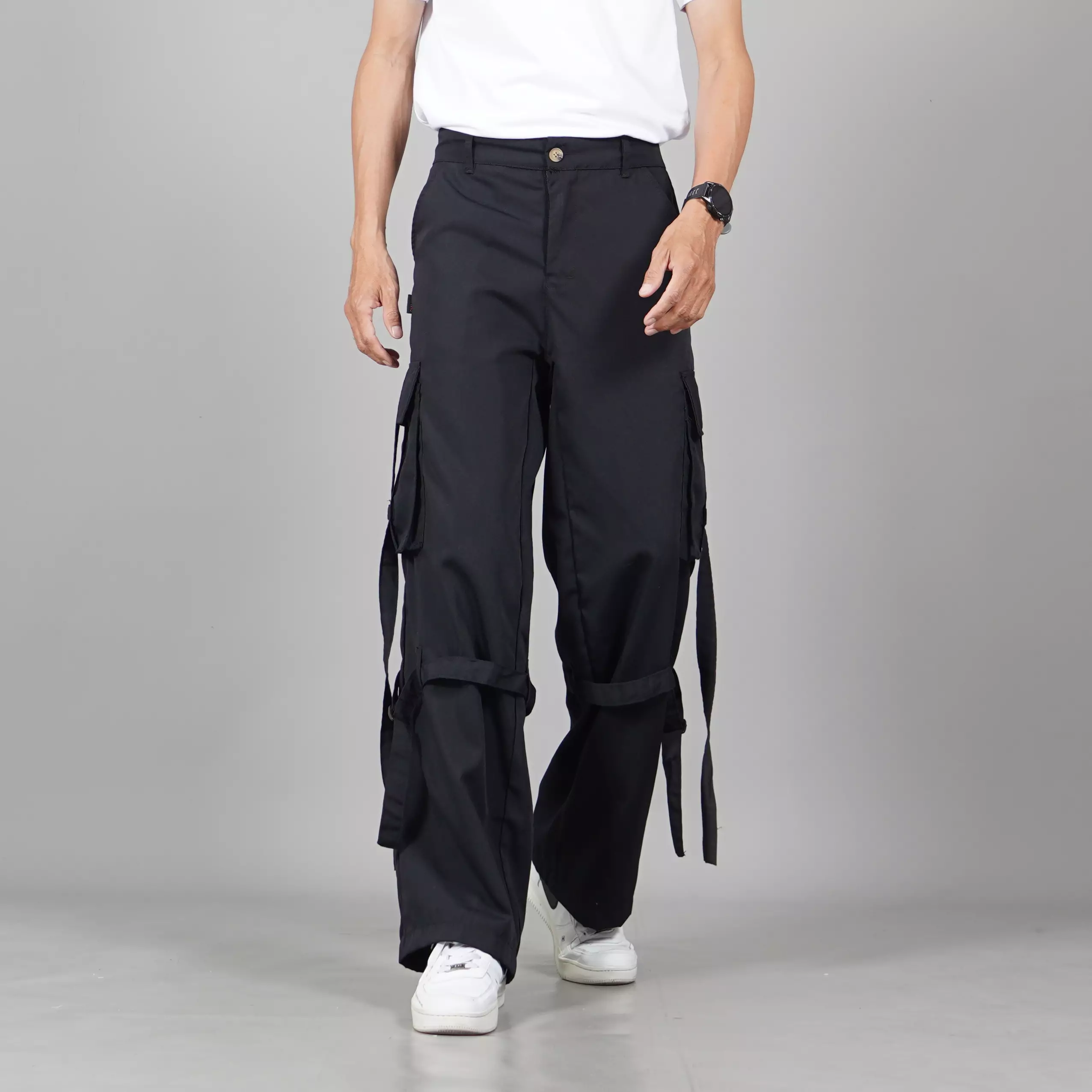 Jual Okechuku JAMES Celana Cargo Hitam Celana Kargo Hitam Cargo Pants ...