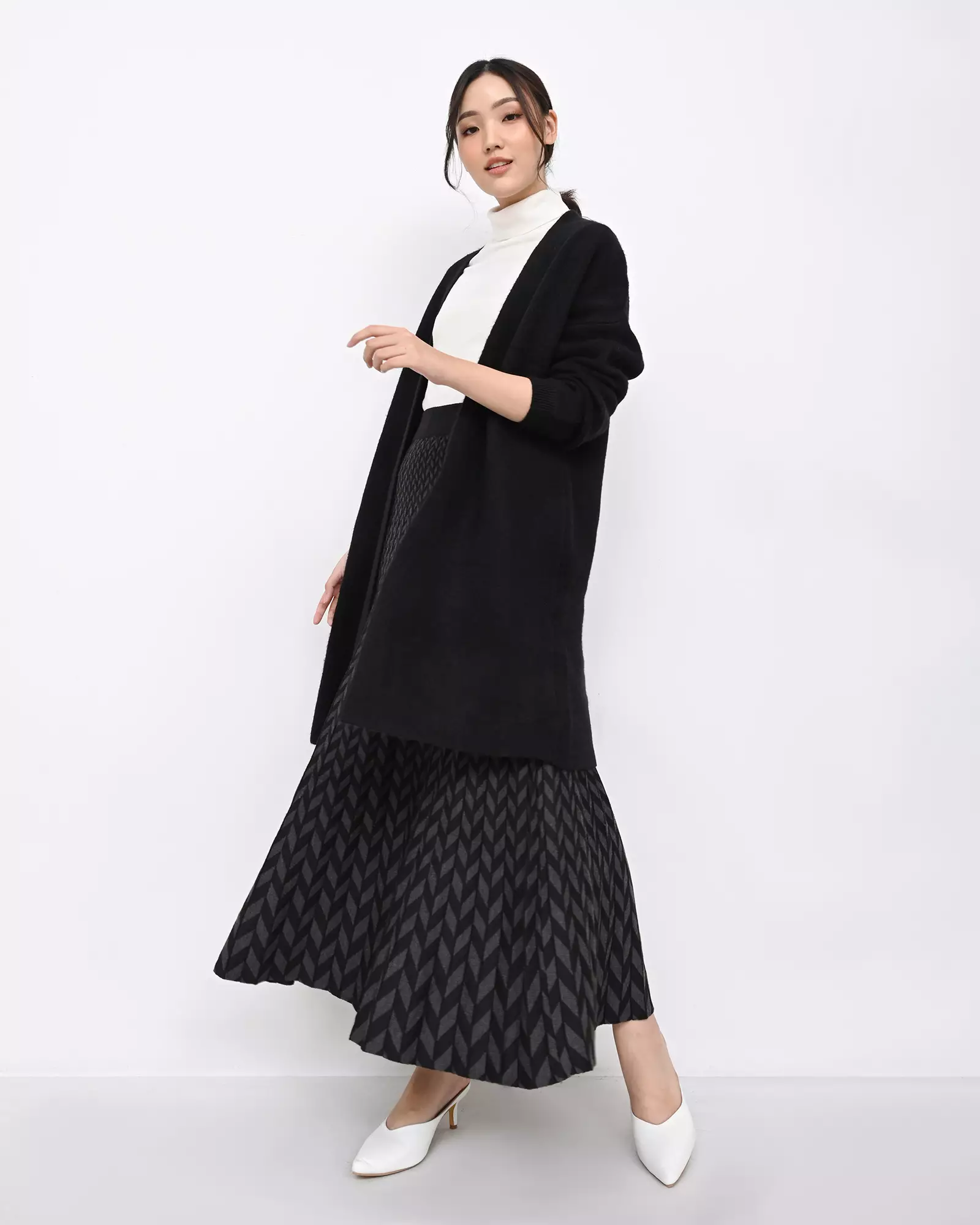 Jual geulis.id Geulis.id TALULLA SKIRT (3 warna) Bottom - DARKGREY ...