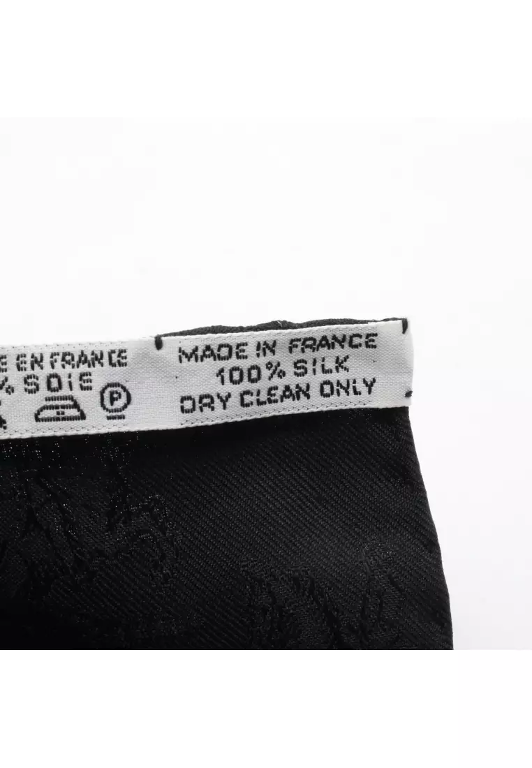 Buy Hermès Pre-Loved Hermès carres 90 L'INSTRVCTION DV ROY scarf silk ...