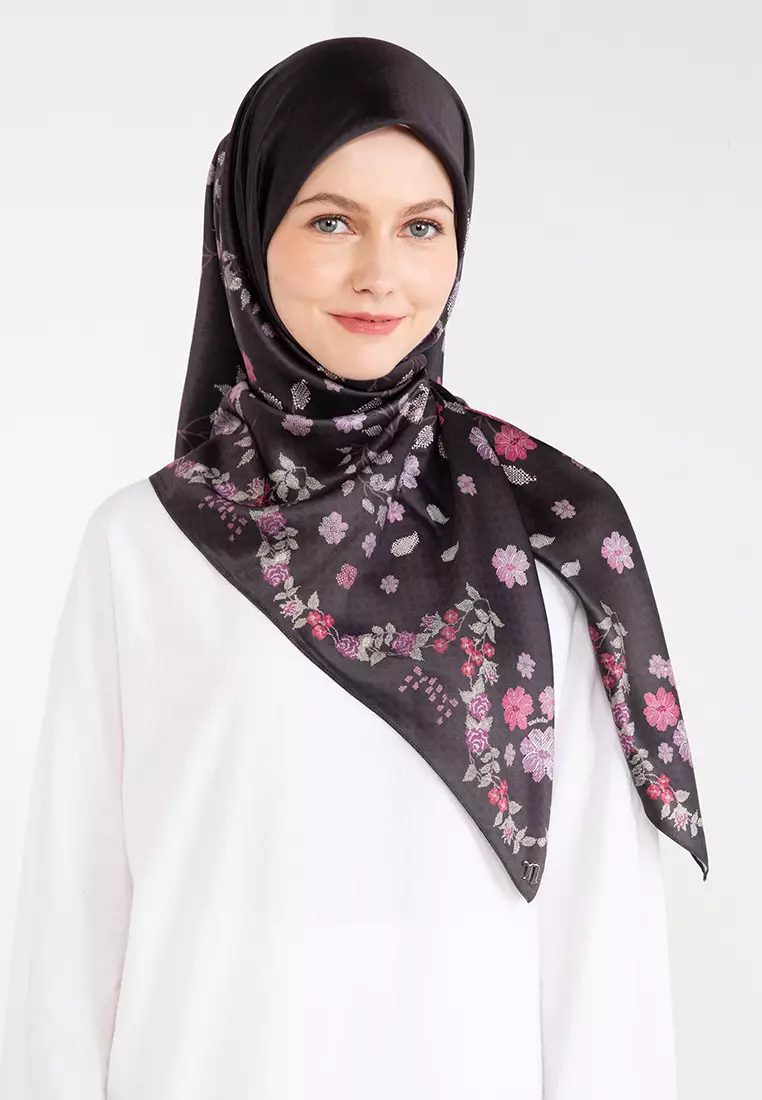 Naelofar Original Official Store di ZALORA Indonesia