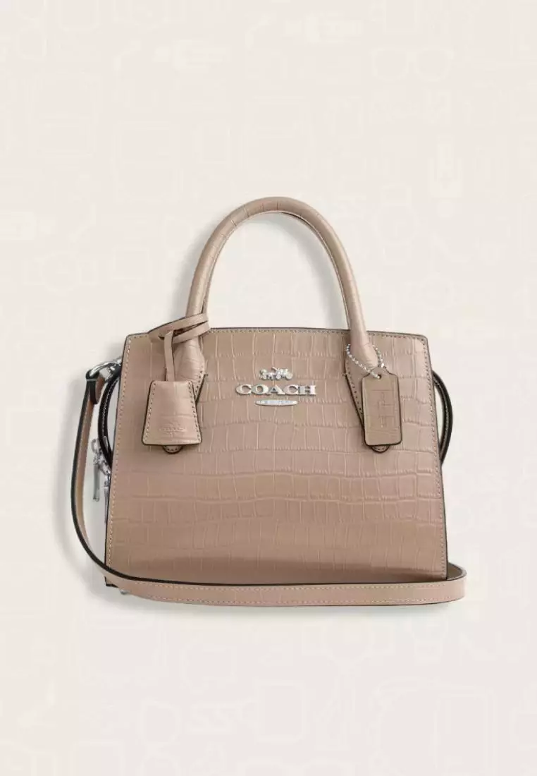 Jual Coach Coach Andrea Carryall Bag Stone Original 2025 | ZALORA ...