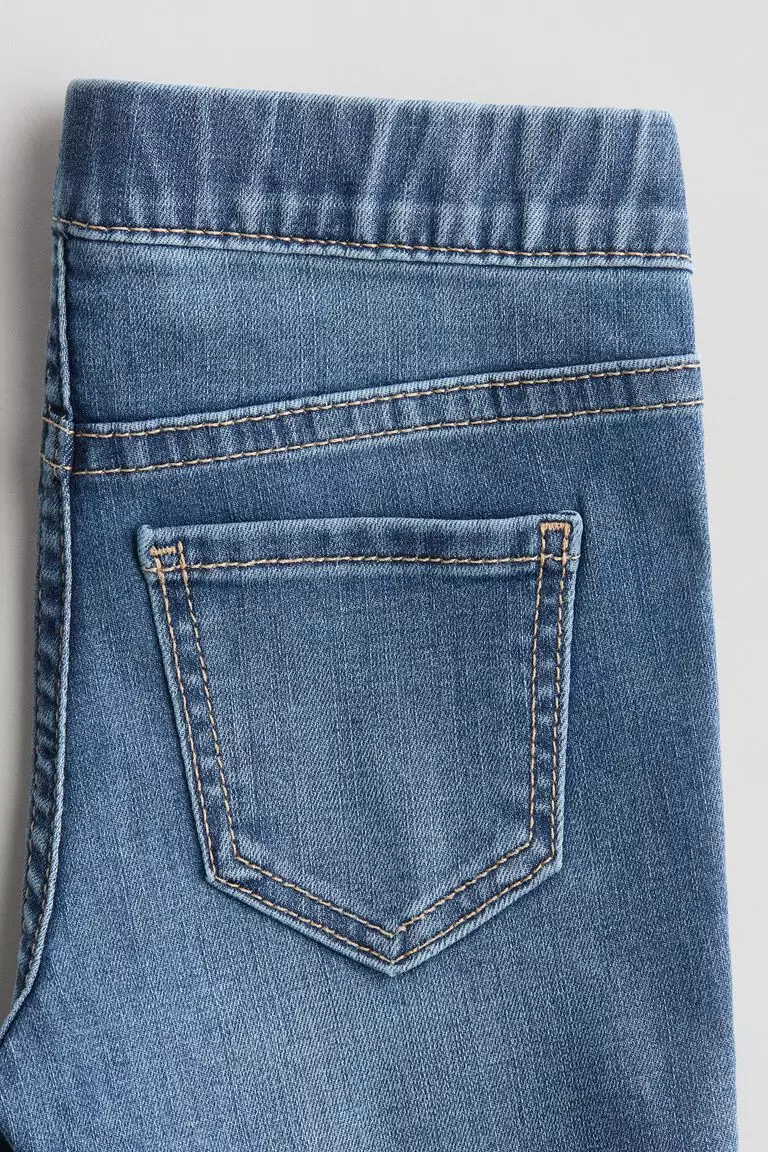 Jual H&M Jeans Original 2026 | ZALORA Indonesia