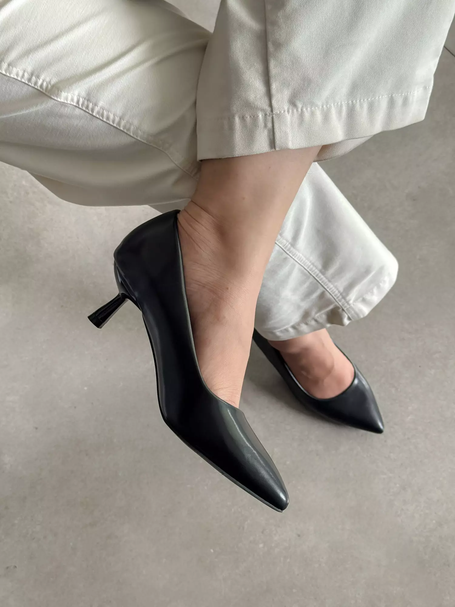 Jual Blow Blow Bijou Heels Wanita 3cm WEHE 0001 Original 2026 | ZALORA ...