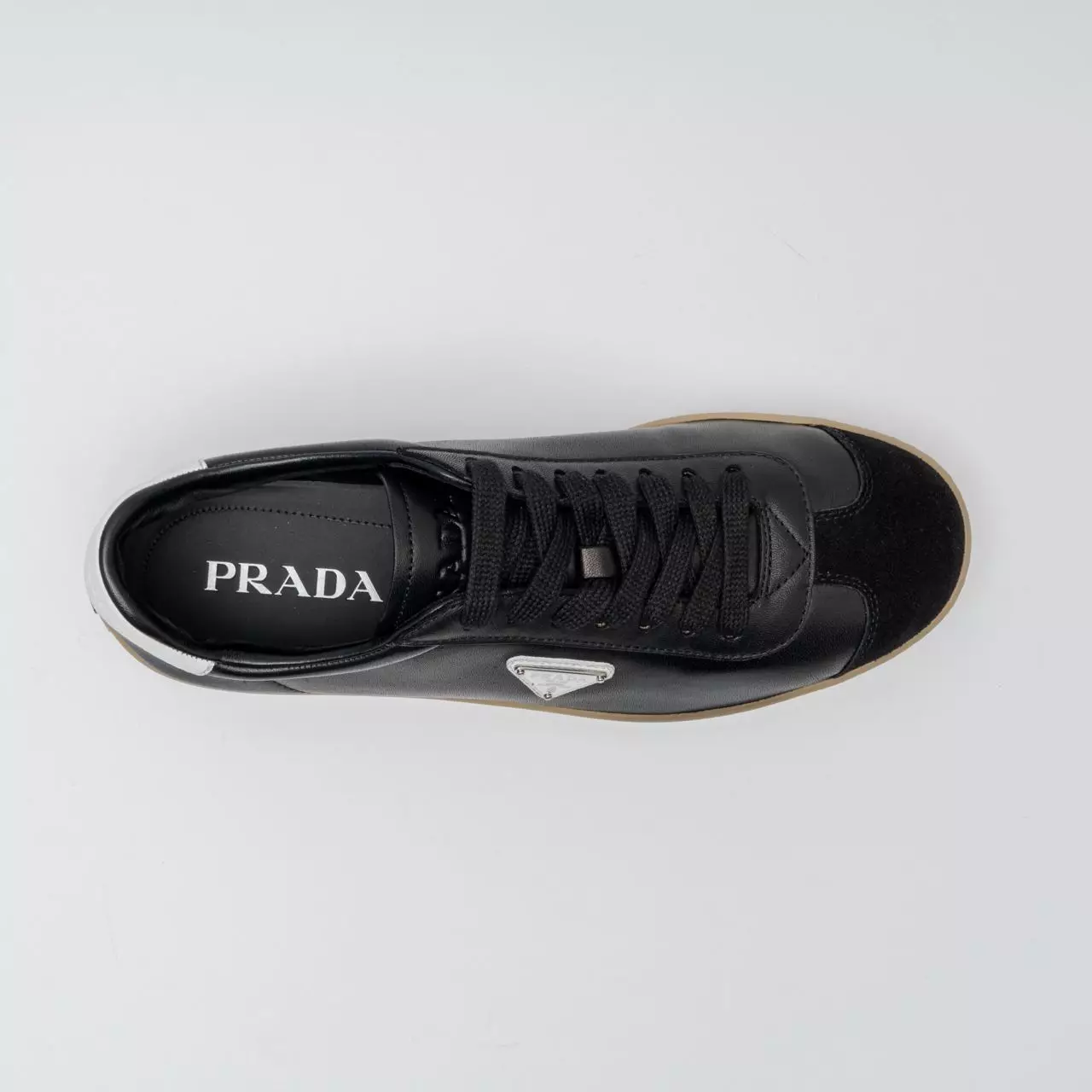 Jual Prada Lane Leather Suede Sneakers Black White Men Original 2025 | ZALORA Indonesia