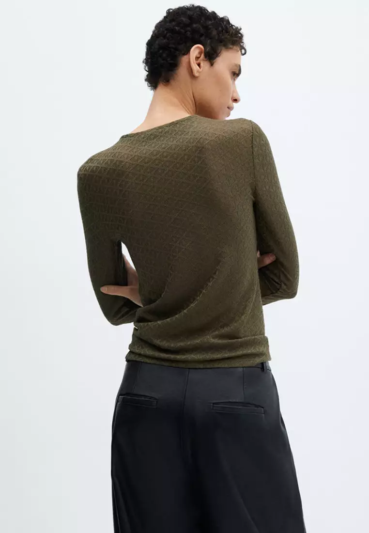 Jual Mango Textured Knit T-Shirt Original 2025 | ZALORA Indonesia