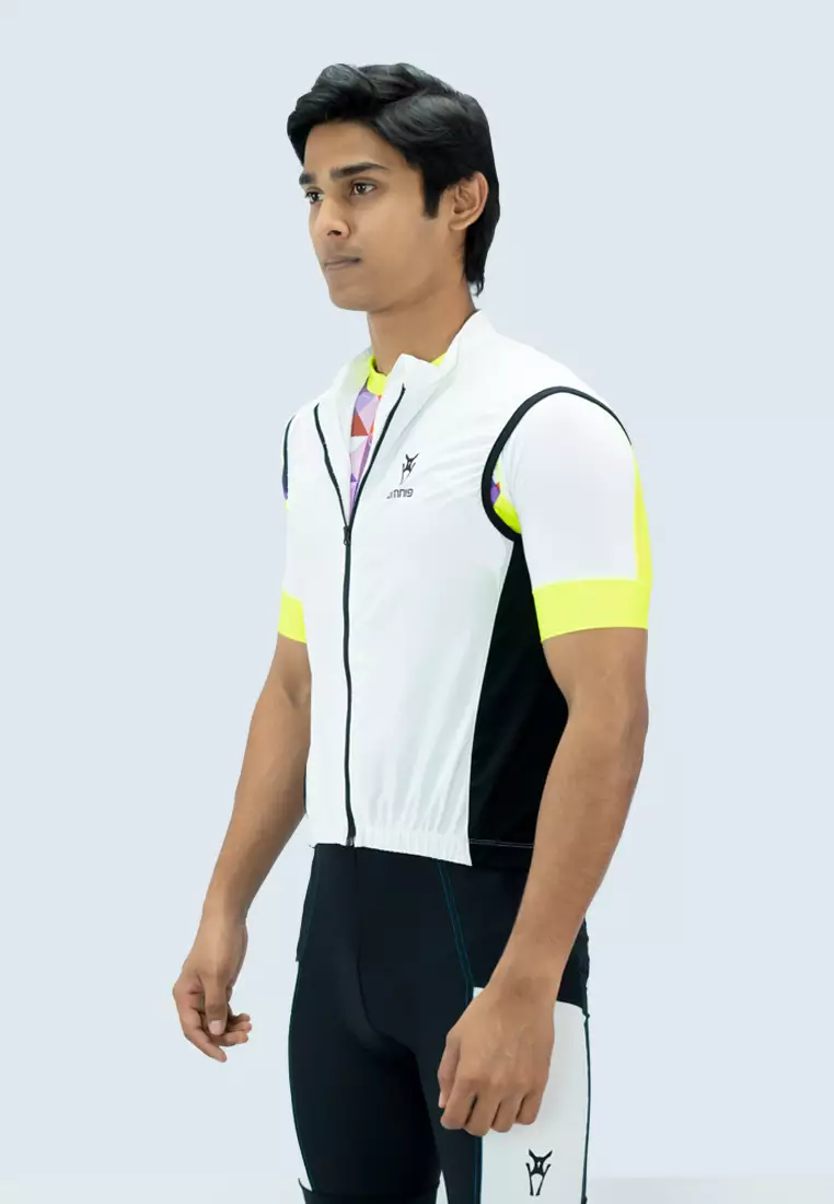 AMNIG Men Re Axion Multisport Vest 2025 | Buy AMNIG Online | ZALORA ...