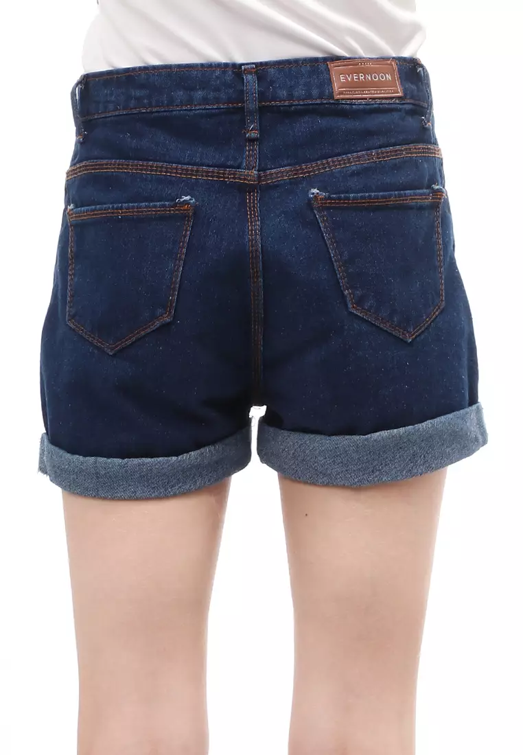 Jual Evernoon Radmila Hot Pants Wanita Aksen Lipat Regular Fit - Biru Tua Original 2025 | ZALORA ...