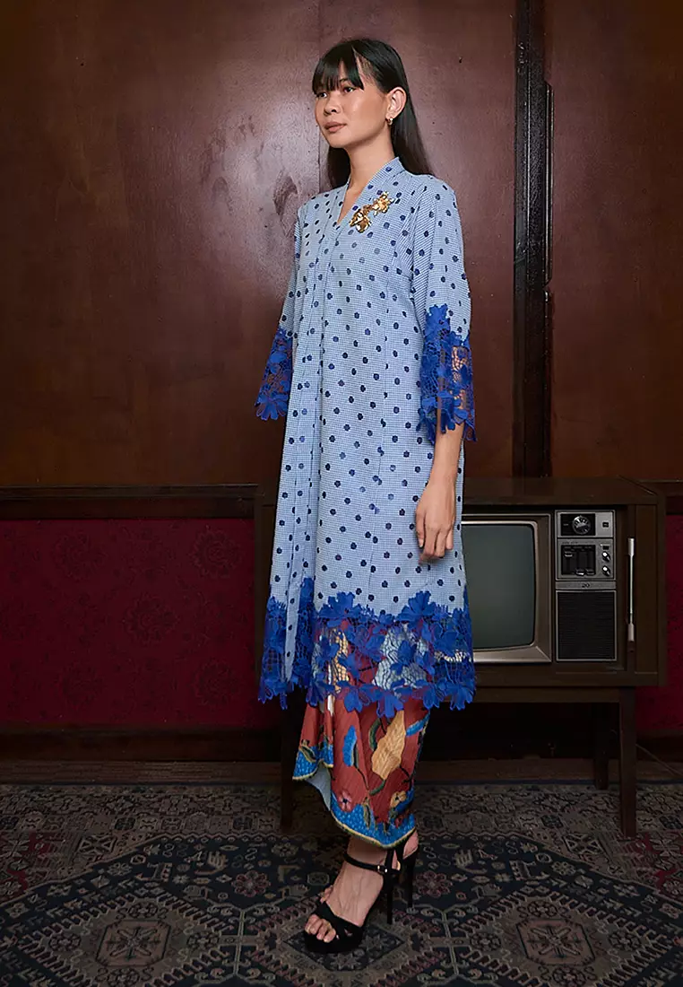 Buy MASLEA Kebaya Wan Nen Top 2026 Online | ZALORA Philippines