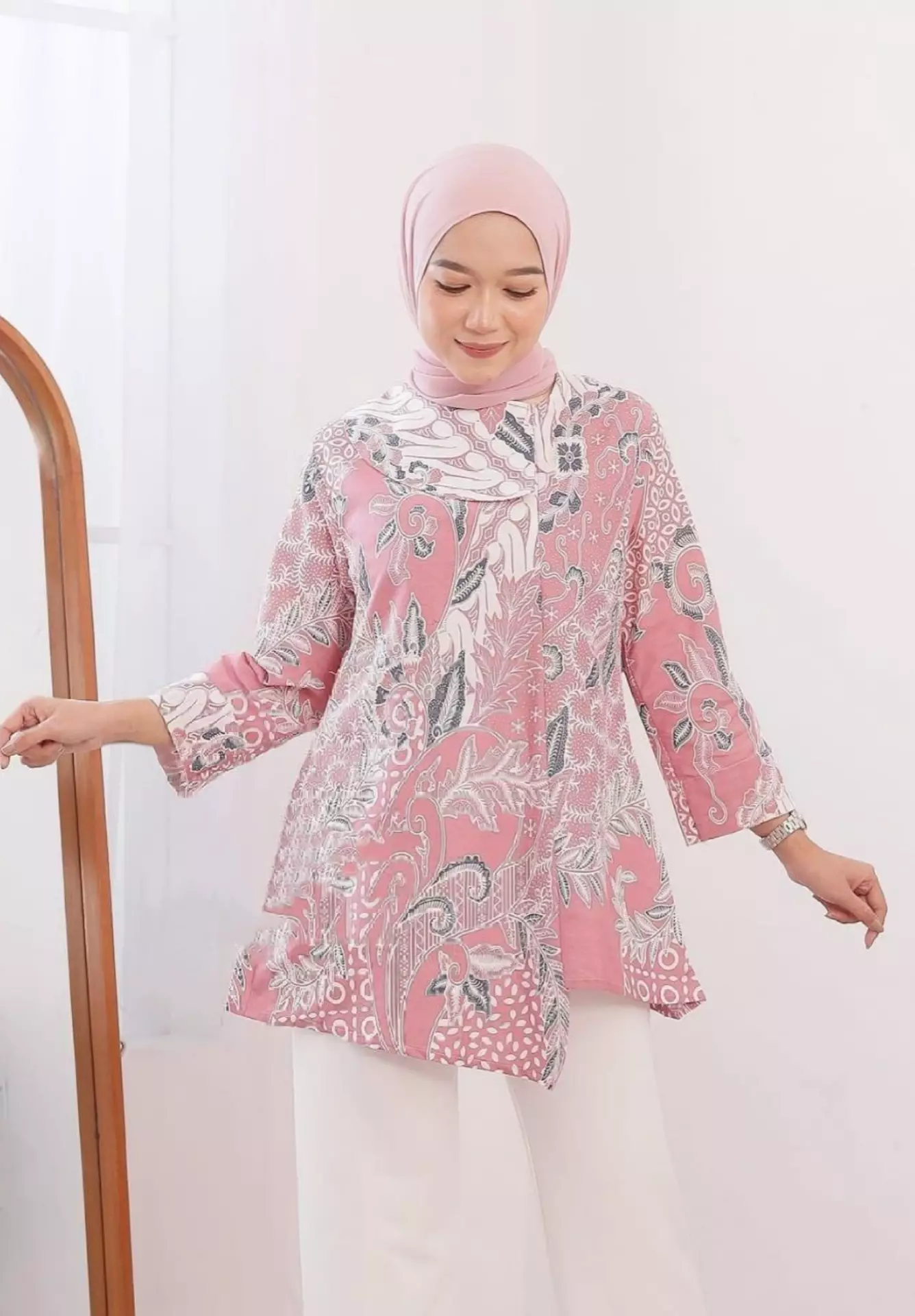 Jual Elegant Batik Blouse Batik Stefi Pink Premium Elegant B.K Original ...