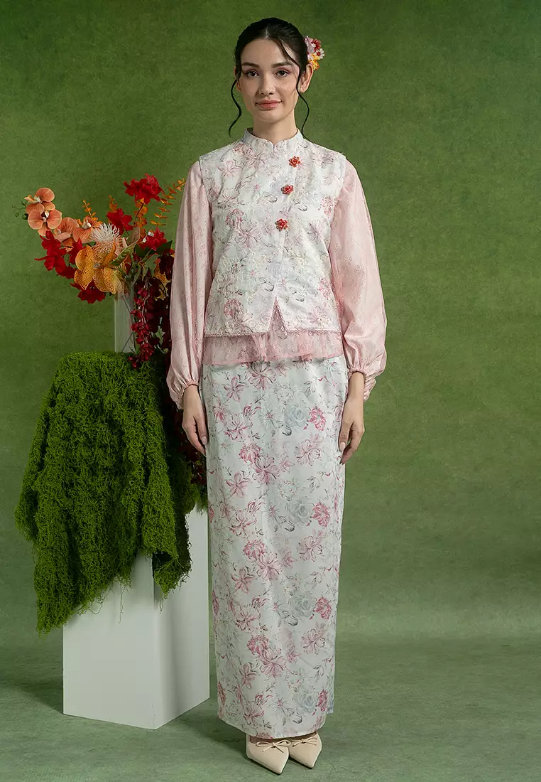 Buy Lubna Hana Kurung Modern Embroidered Set 2026 Online | ZALORA ...