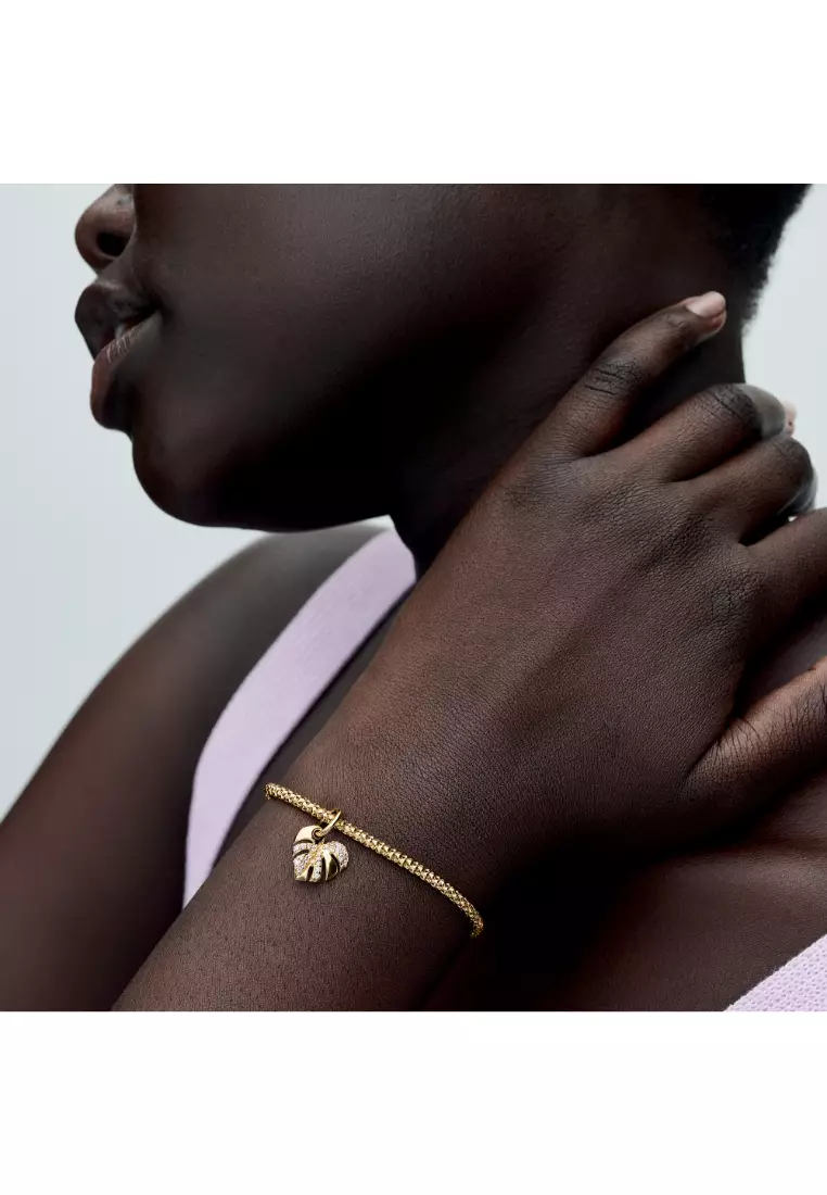 Buy Pandora Sparkling Monstera Leaf Dangle Charm 2025 Online | ZALORA ...