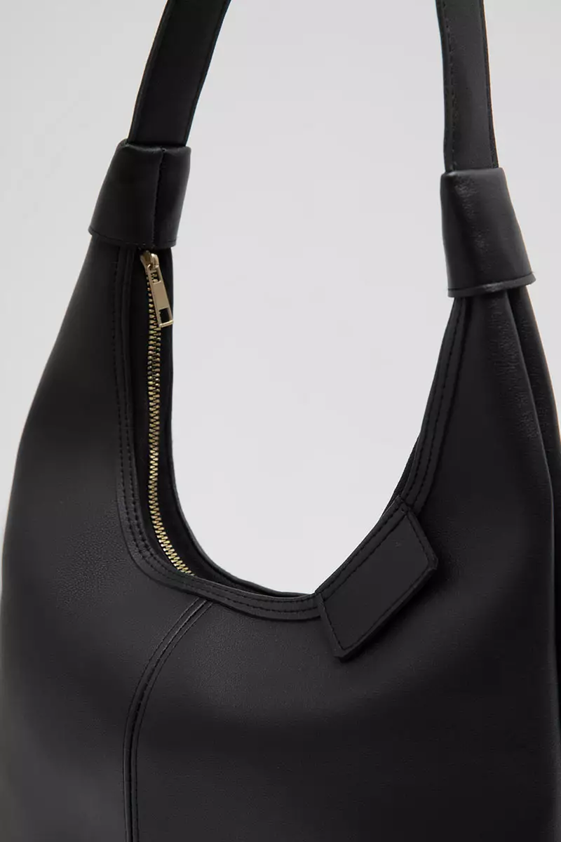 Jual Berrybenka Label Tekka Lissa Tote Bag Black Original 2025 | ZALORA ...