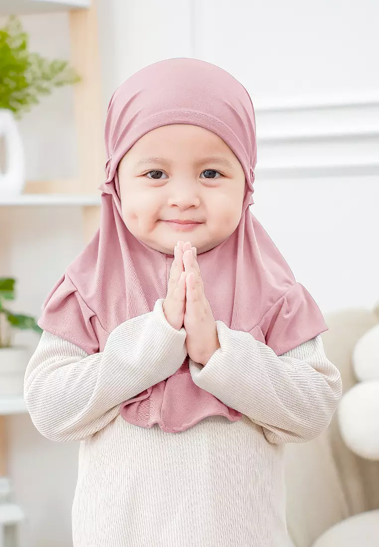 Jual COTTON BEE Cotton Bee - Zea Bergo Tali Ruffle | Hijab Instan Anak ...