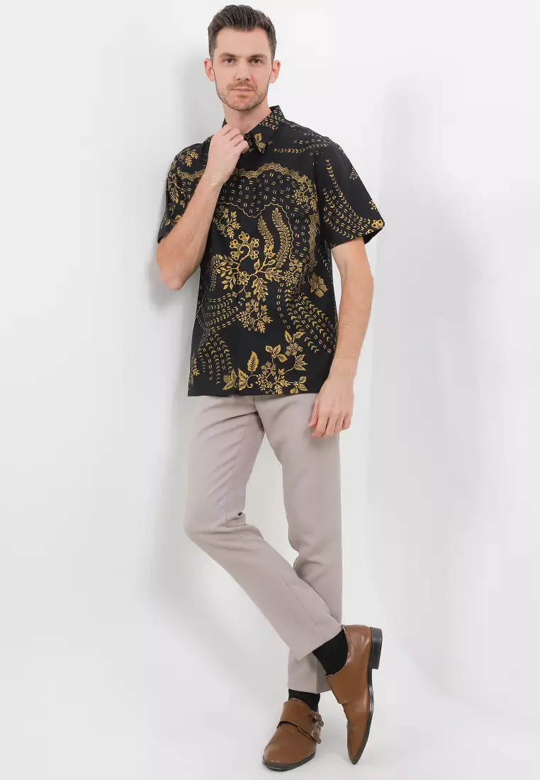 Jual ARJUNA WEDA Hem Body Fit Batik Motif 4 Original 2025 | ZALORA ...