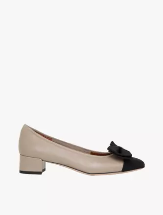 Beli Sepatu & Tas STACCATO di ZALORA