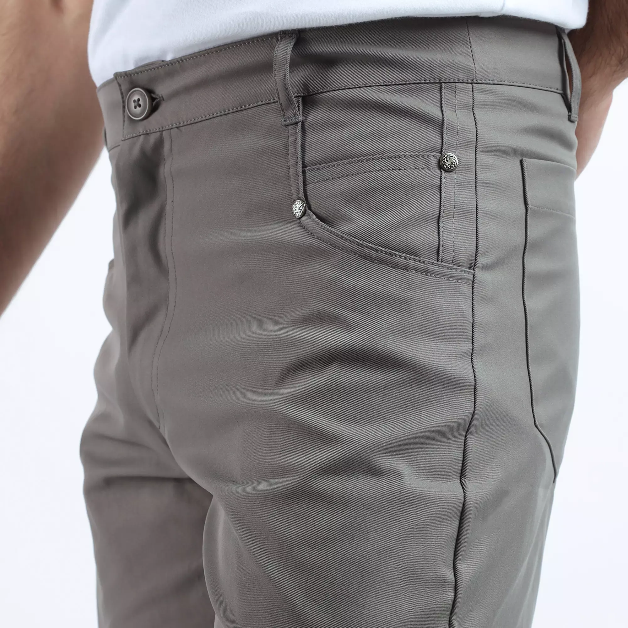 Jual Larusso LARUSSO House of The Dragon - Balerion Short Pants - Gun ...