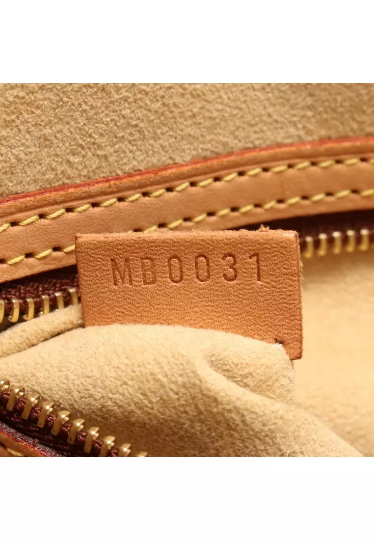 Buy Louis Vuitton Pre-Loved Louis Vuitton Babylon monogram Shoulder bag ...