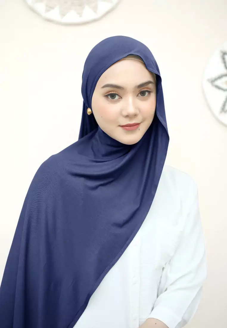 Jual COTTON BEE Pashmina Meleyot Basic Tencel Premium - Royal Blue Original 2026 | ZALORA ...