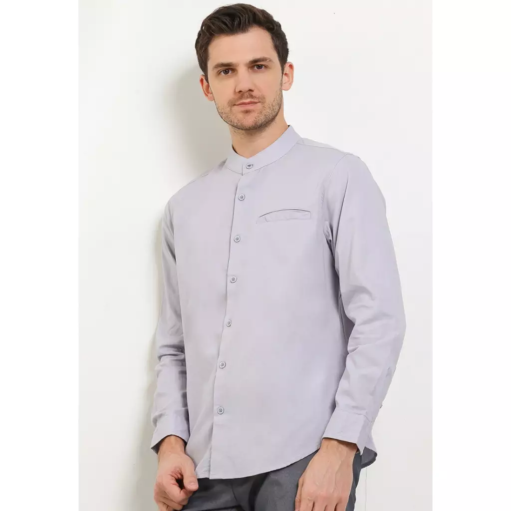 Jual TRIPLE TRIPLE Kemeja Panjang Slim Fit (LS MC 501) Original 2024 ...