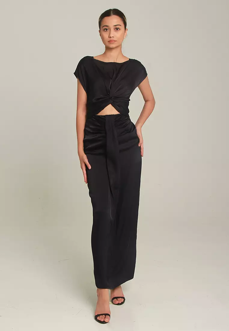 Buy RAEA 2024 Online @ ZALORA Malaysia & Brunei