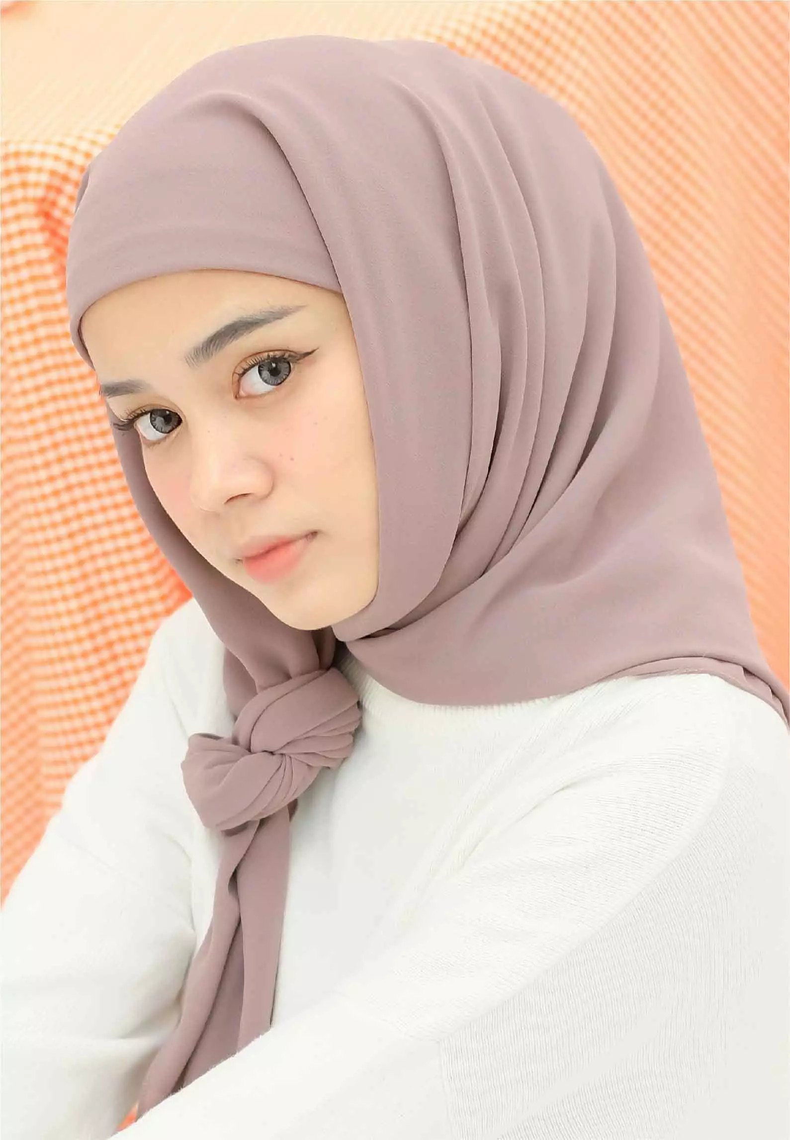 Jual Lozy Hijab Araa Square Sparrow Original 2025 | ZALORA Indonesia