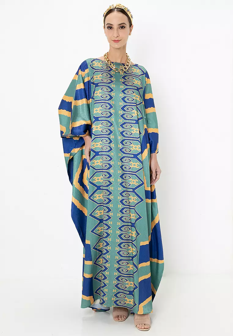 Buy TAS by Tom Abang Saufi Mela Front Button Kaftan 2025 Online | ZALORA