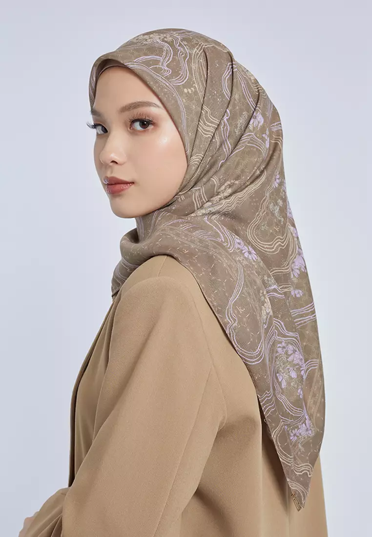 Jual KAMI Kami Danica Signature Scarf Walnut Original 2025 | ZALORA ...