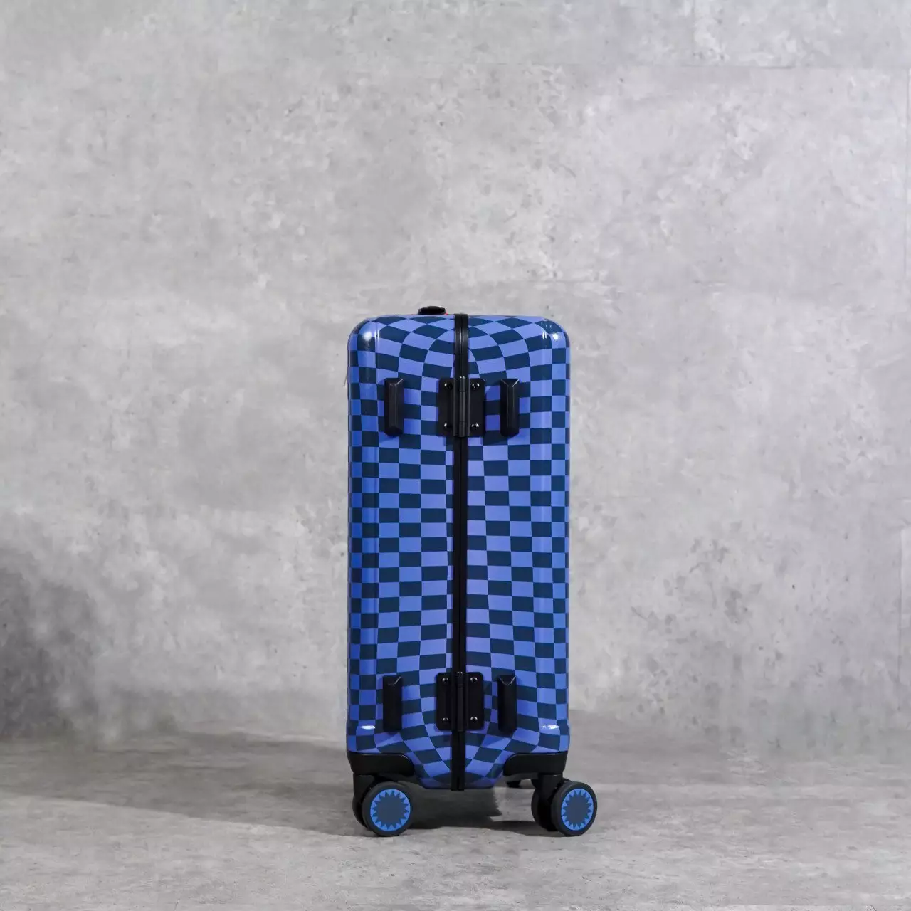 Jual Sprayground Koper SPRAYGROUND MIDNIGHT MAGIC SHARKS CHECKER BLUE ...