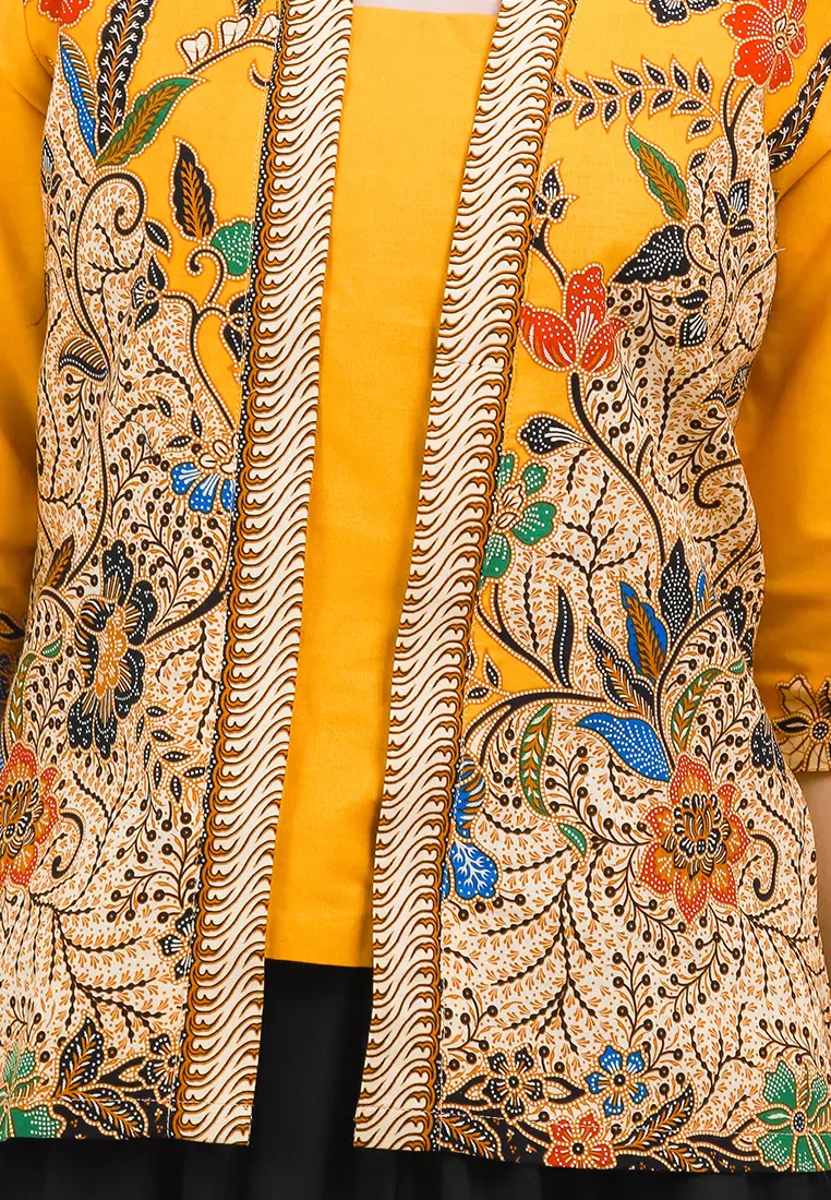 Jual Batik First Kebaya Batik Classic 3/4-length Sleeves Original 2024 ...