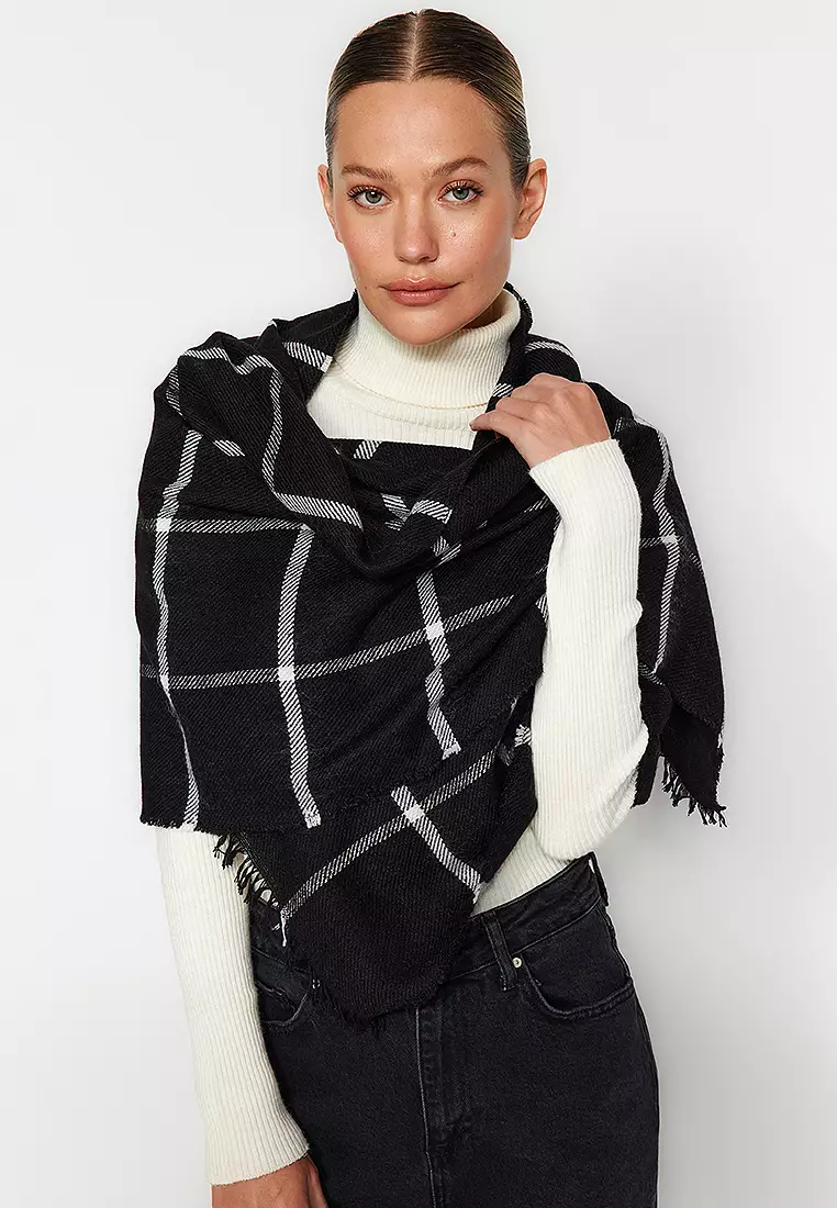 Buy Trendyol Black Checkered Soft Textured Scarf 2025 Online | ZALORA ...