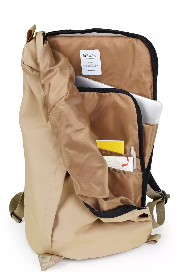 網上選購 Hellolulu NASH Daily Rucksack, 大容量防水後背包雙肩包, 13-16吋 MacBook 筆記本電腦適用袋 (淺卡其) 2025 系列 | ZALORA香港