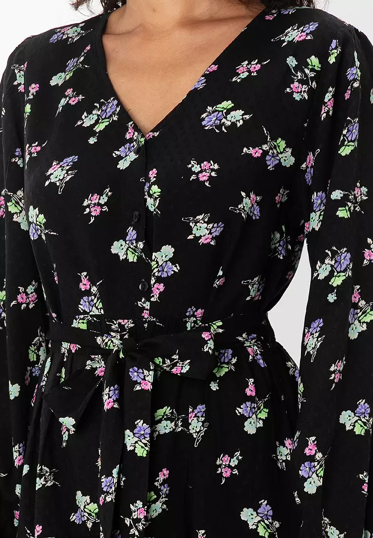 Buy ONLY Marla Dobby Belt Dress 2026 Online | ZALORA