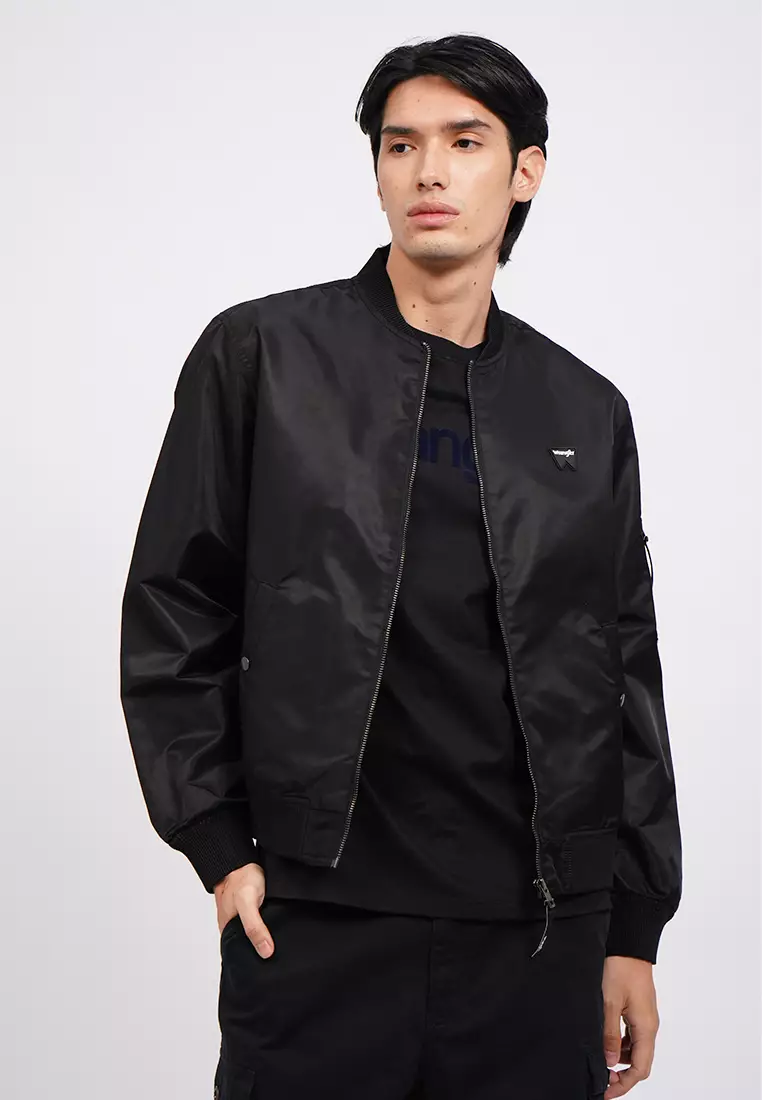 Jual Wrangler Jacket Bomber Regular ROB 2A25 Original 2026 | ZALORA ...