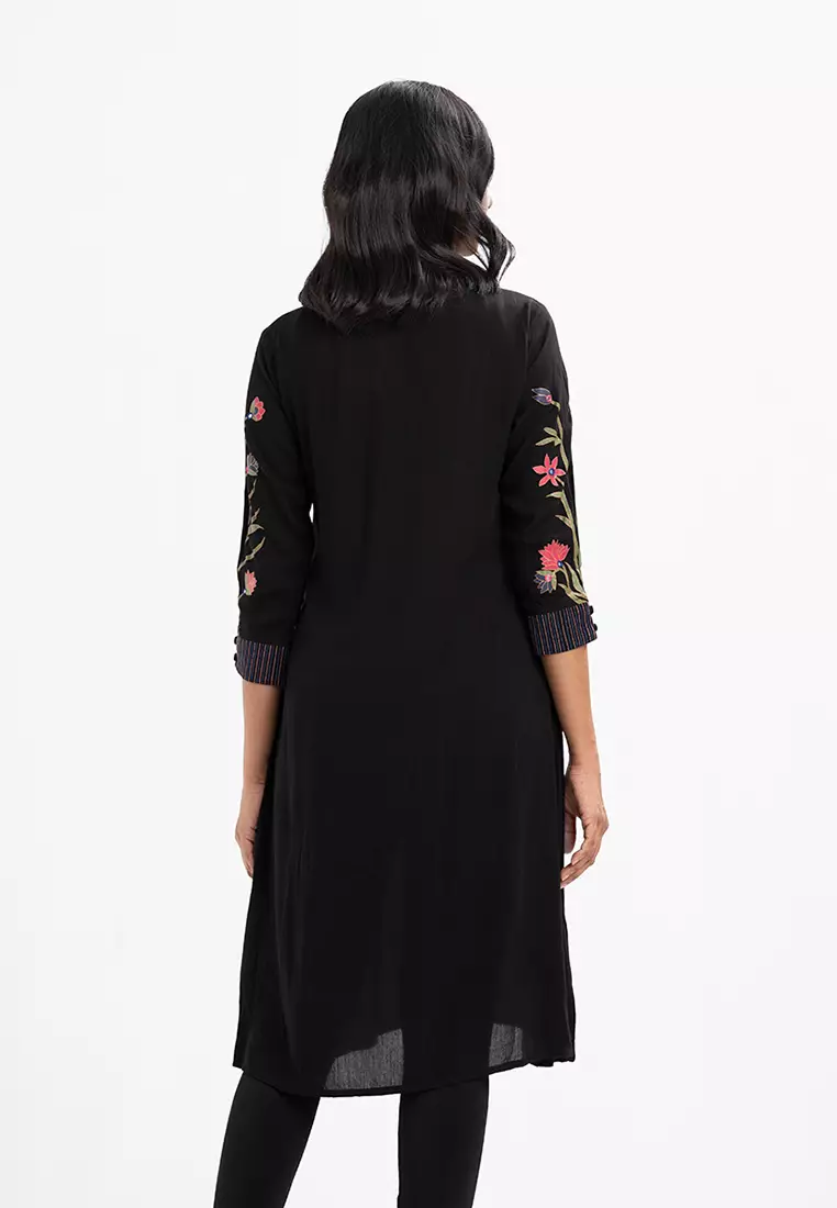 Buy Le Reve Le Reve Women's Long Shrug in Viscose Fabric 2026 Online ...
