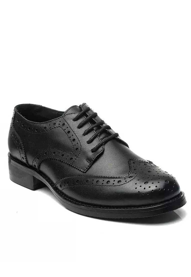 Buy Twenty Eight Shoes 3CM Cow Leather Brogue BS1870 Online | ZALORA ...