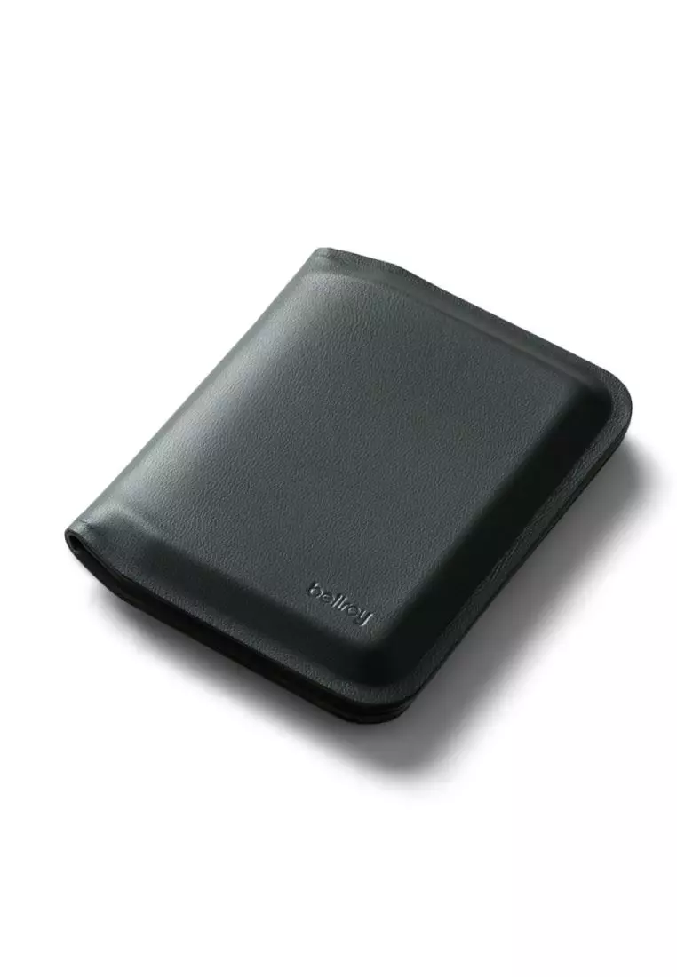 Buy Bellroy Bellroy Apex Slim Sleeve - Everglade 2026 Online | ZALORA ...