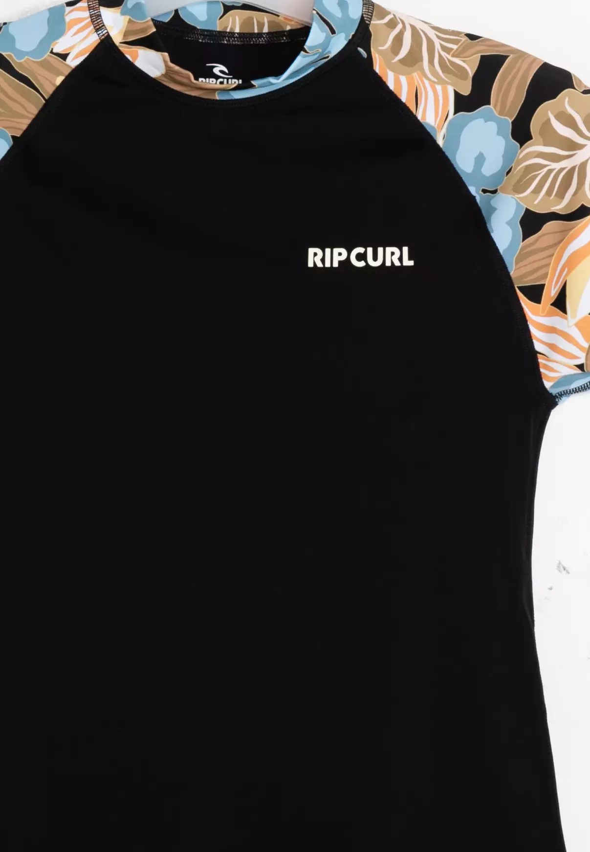 Buy Rip Curl Follow the Sun UPF 50 Short Sleeves Rash Vest 2025 Online ...