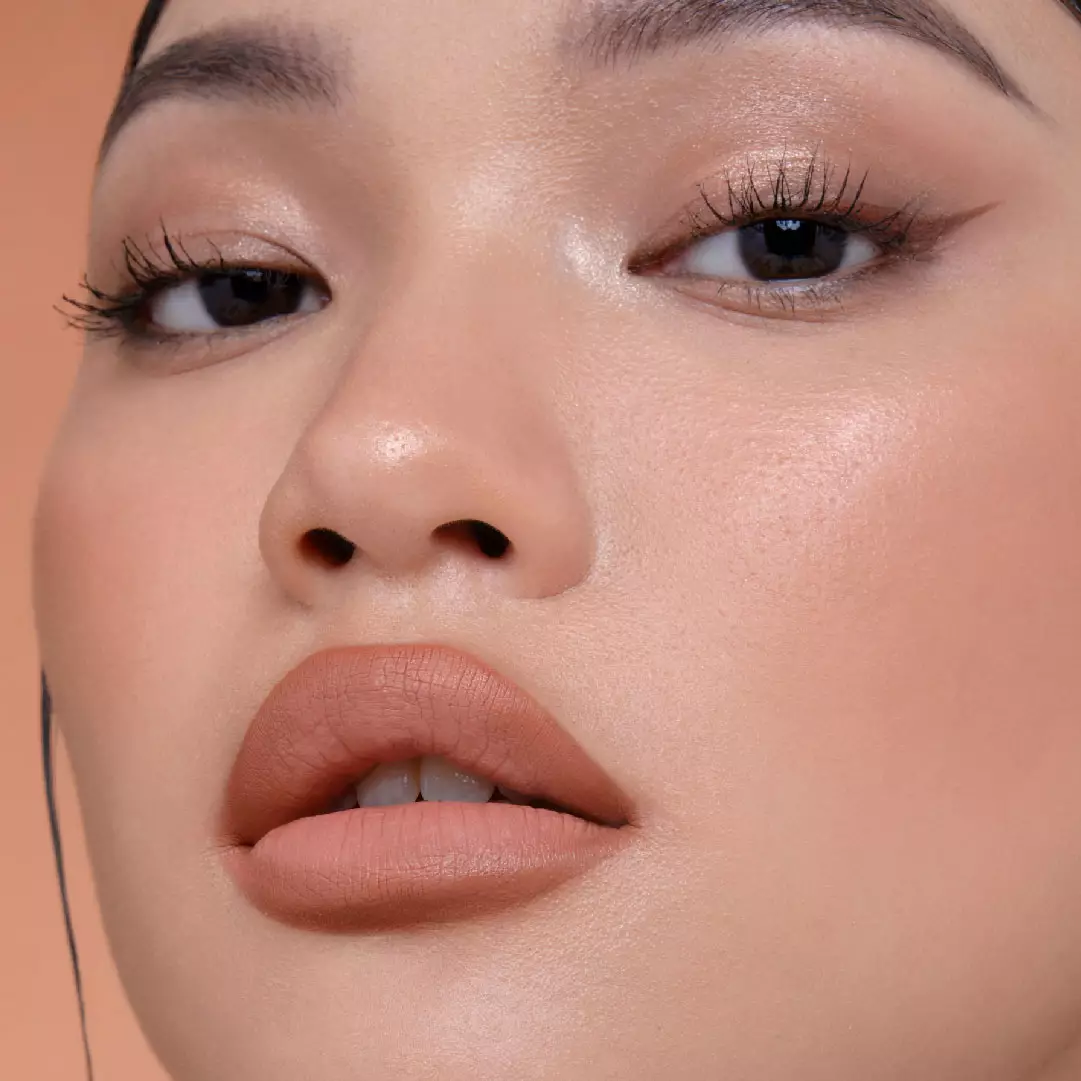 Jual BLP Beauty BLP - Lip Liner - Classic Beige Original 2023 | ZALORA ...