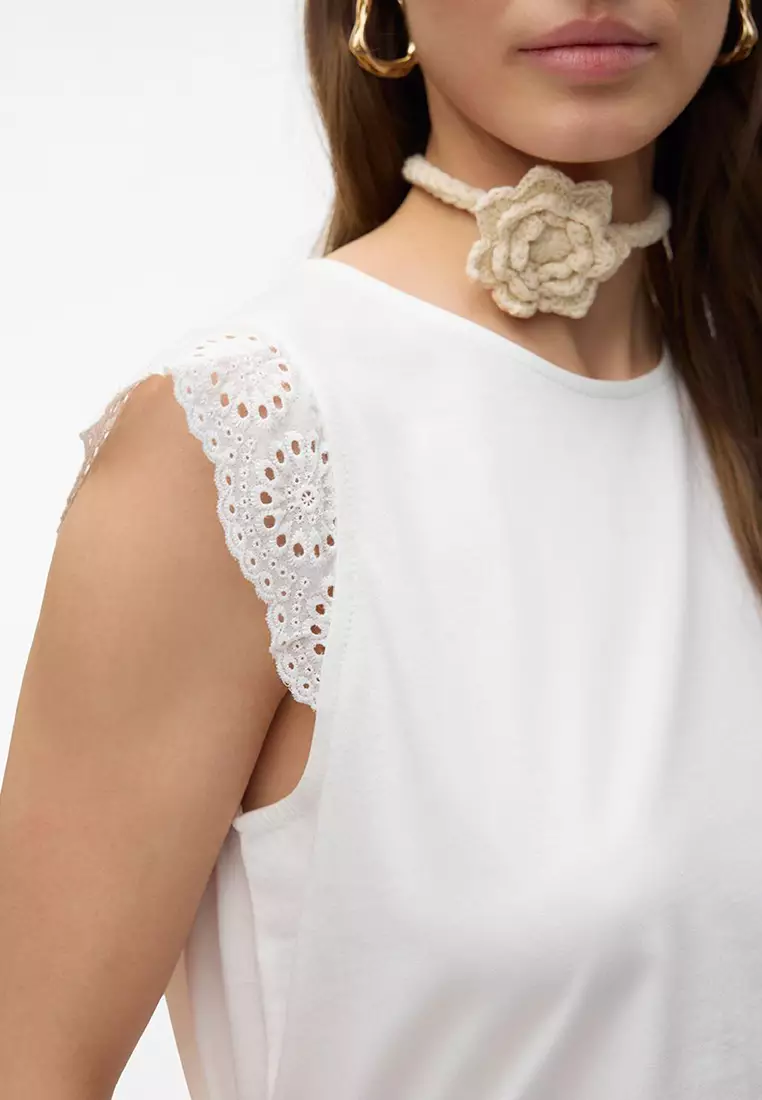 Buy Vero Moda Emily Sleeveless Gathering Top 2025 Online | ZALORA ...