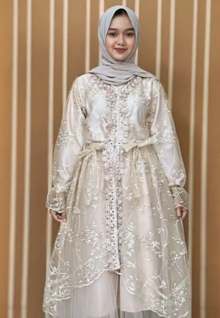 Jual Batik Mayung Dress Party Premium Raiya Krem Elegan Ukuran Standar ...