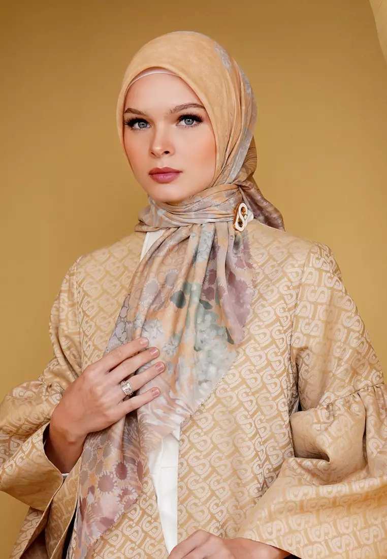 Buy Buttonscarves Kimmonia Voile Square - Short Bread 2026 Online | ZALORA