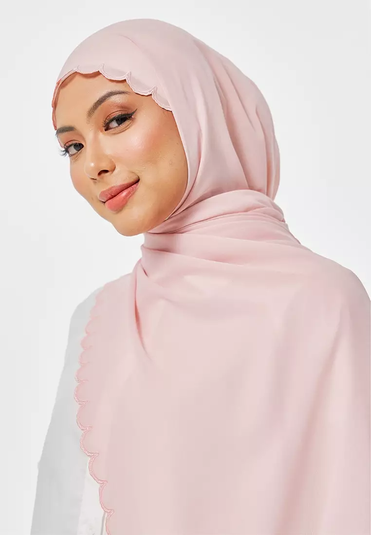 Buy UMMA Sulam Delima Scarf in Tulip Pink 2024 Online | ZALORA Philippines