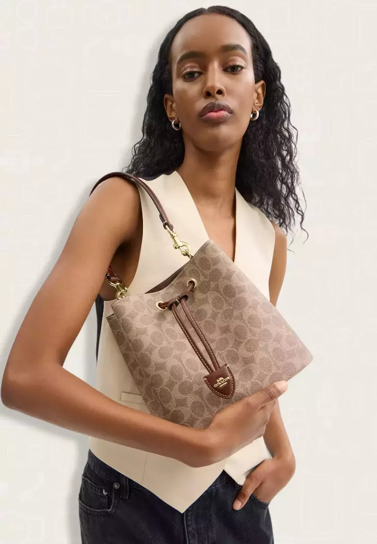 Jual Coach Coach Rowan Bucket Bag In Signature Canvas Tan Brown ...