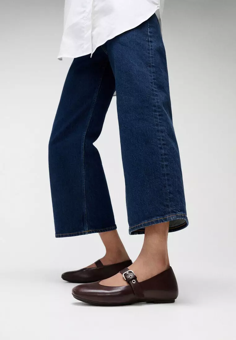 Buy FitFlop DELICATO Women's Leather Mary Janes - Chocolat (E3D-D07 ...