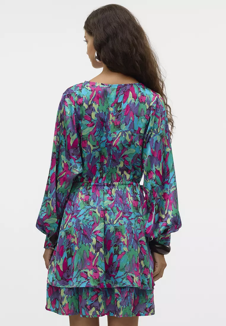 Buy Vero Moda Nelly V-Neck Short Dress 2026 Online | ZALORA