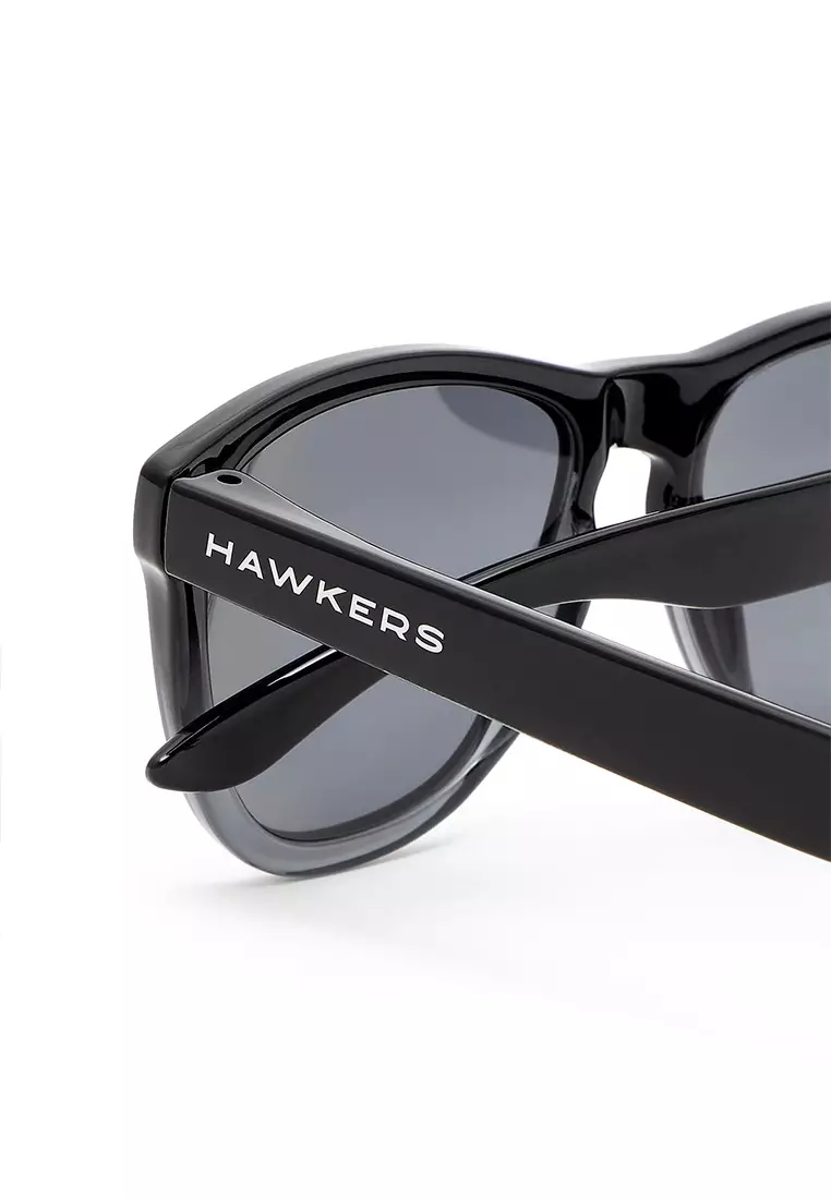 Jual Hawkers HAWKERS POLARIZED Fusion Dark ONE Sunglasses for Men and Women, Unisex. UV400 ...